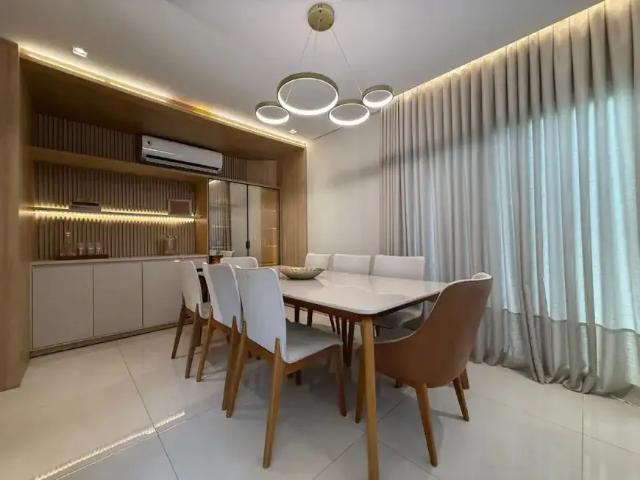 Casa / Sobrado em Condomínio para Venda em Cuiabá/MT Ribeirão do Lipa 4 Quartos