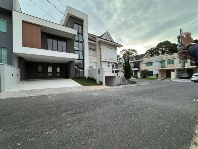 Casa / Sobrado em Condomínio para Venda em Curitiba/PR Cachoeira 3 Quartos
