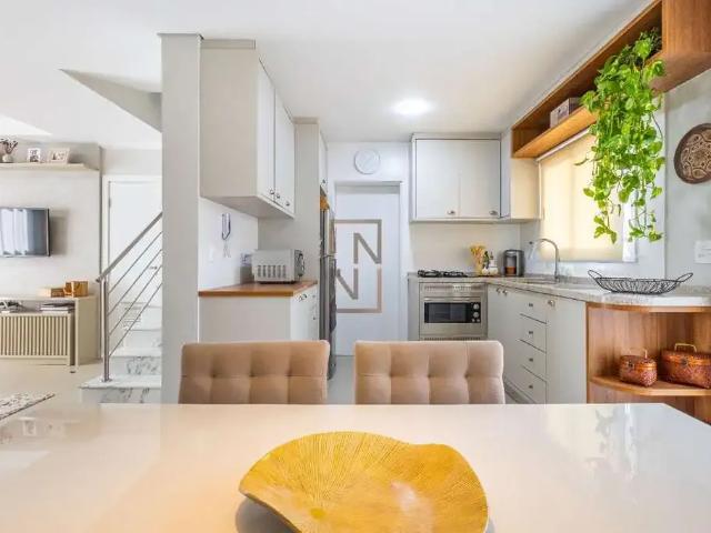 Casa / Sobrado em Condomínio para Venda em Curitiba/PR Campo Comprido 3 Quartos