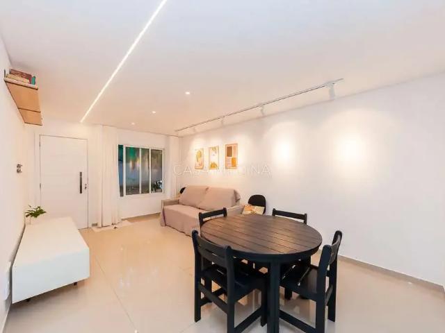 Casa / Sobrado em Condomínio para Venda em Curitiba/PR Campo Comprido 3 Quartos