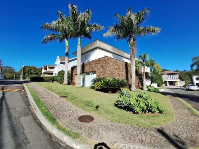 Casa / Sobrado em Condomínio para Venda em Curitiba/PR Campo Comprido 4 Quartos