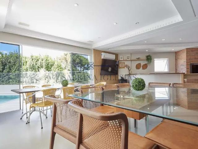 Casa / Sobrado em Condomínio para Venda em Curitiba/PR Campo Comprido