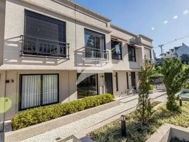 Casa / Sobrado em Condomínio para Venda em Curitiba/PR Campo Comprido
