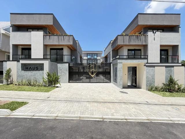 Casa / Sobrado em Condomínio para Venda em Curitiba/PR Campina do Siqueira 3 Quartos