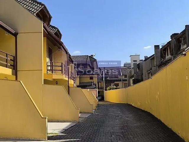 Casa / Sobrado em Condomínio para Venda em Curitiba/PR Capão da Imbuia 3 Quartos
