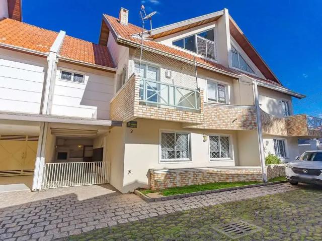 Casa / Sobrado em Condomínio para Venda em Curitiba/PR Centro Cívico 3 Quartos