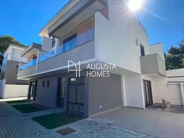Casa / Sobrado em Condomínio para Venda em Curitiba/PR Água Verde 3 Quartos