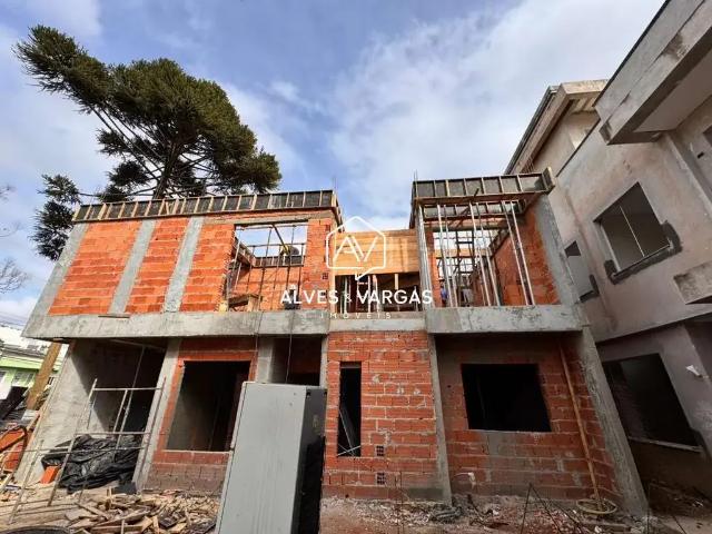 Casa / Sobrado em Condomínio para Venda em Curitiba/PR Alto da Rua XV 3 Quartos
