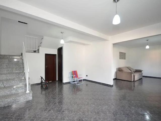 Casa / Sobrado em Condomínio para Venda em Curitiba/PR Boa Vista 3 Quartos