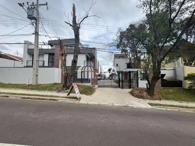Casa / Sobrado em Condomínio para Venda em Curitiba/PR Bom Retiro 3 Quartos