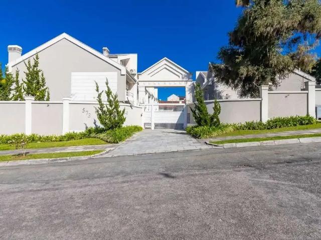Casa / Sobrado em Condomínio para Venda em Curitiba/PR Bom Retiro 3 Quartos
