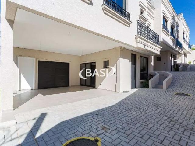 Casa / Sobrado em Condomínio para Venda em Curitiba/PR Bom Retiro 3 Quartos