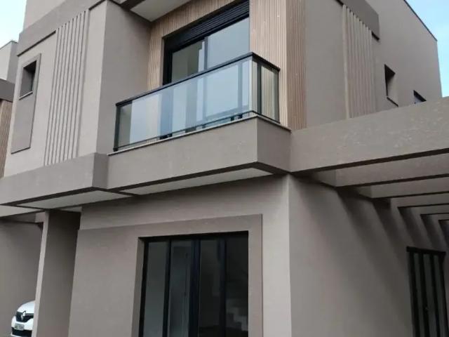 Casa / Sobrado em Condomínio para Venda em Curitiba/PR Boqueirão 3 Quartos