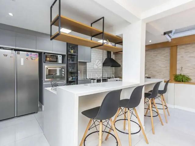 Casa / Sobrado em Condomínio para Venda em Curitiba/PR Bairro Alto 3 Quartos