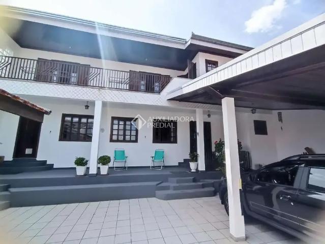 Casa / Sobrado em Condomínio para Venda em Curitiba/PR Barreirinha 3 Quartos