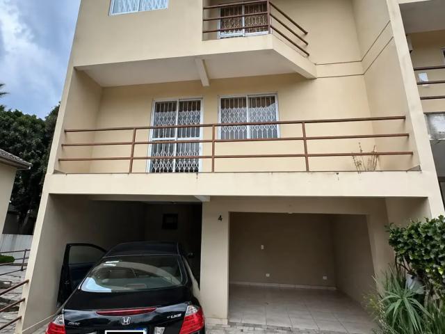 Casa / Sobrado em Condomínio para Venda em Curitiba/PR Barreirinha 3 Quartos