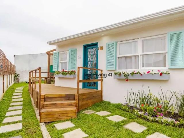 Casa / Sobrado em Condomínio para Venda em Curitiba/PR Barreirinha 2 Quartos