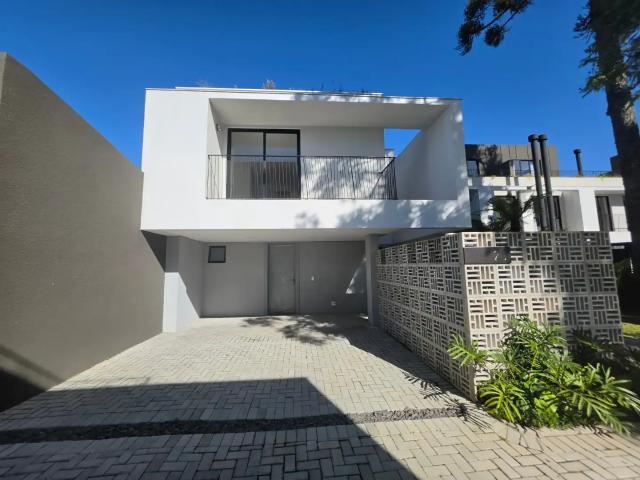 Casa / Sobrado em Condomínio para Venda em Curitiba/PR Guabirotuba 3 Quartos