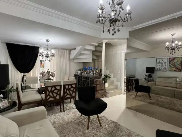 Casa / Sobrado em Condomínio para Venda em Curitiba/PR Hauer 3 Quartos