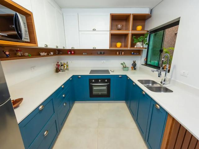 Casa / Sobrado em Condomínio para Venda em Curitiba/PR Jardim das Américas 3 Quartos