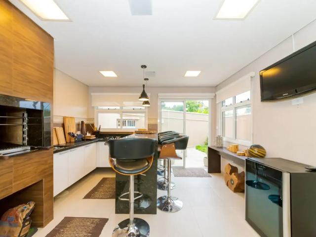 Casa / Sobrado em Condomínio para Venda em Curitiba/PR Jardim Social 4 Quartos