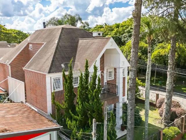 Casa / Sobrado em Condomínio para Venda em Curitiba/PR Jardim Social 6 Quartos