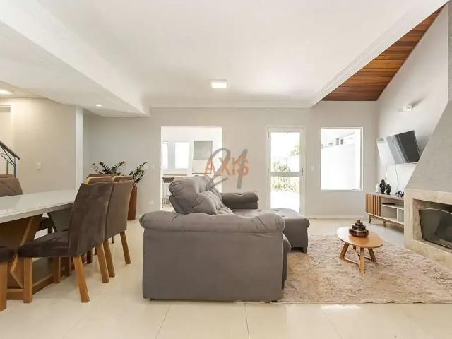 Casa / Sobrado em Condomínio para Venda em Curitiba/PR Orleans 4 Quartos
