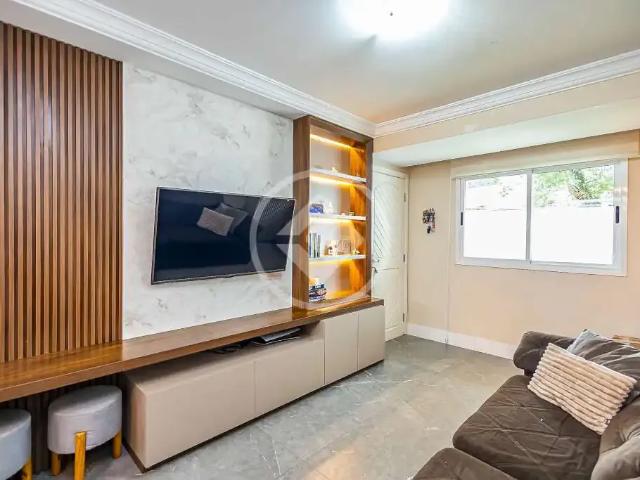 Casa / Sobrado em Condomínio para Venda em Curitiba/PR Orleans 3 Quartos