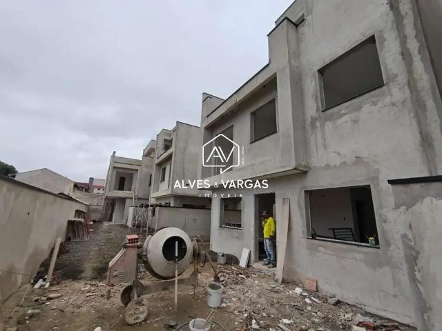 Casa / Sobrado em Condomínio para Venda em Curitiba/PR Novo Mundo 3 Quartos