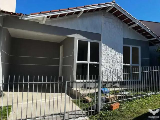 Casa / Sobrado em Condomínio para Venda em Curitiba/PR São Braz 3 Quartos