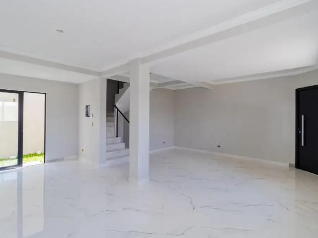 Casa / Sobrado em Condomínio para Venda em Curitiba/PR São Braz 3 Quartos