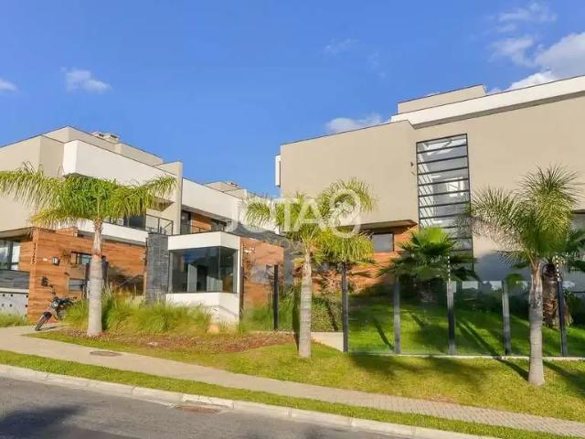 Casa / Sobrado em Condomínio para Venda em Curitiba/PR Santo Inácio 3 Quartos