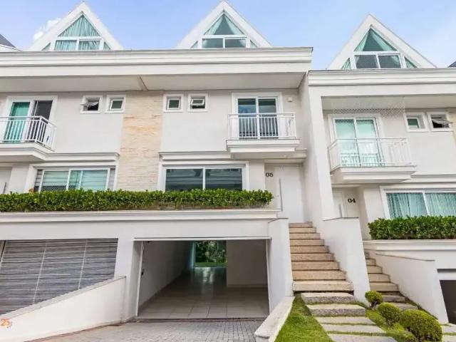 Casa / Sobrado em Condomínio para Venda em Curitiba/PR Santo Inácio 3 Quartos