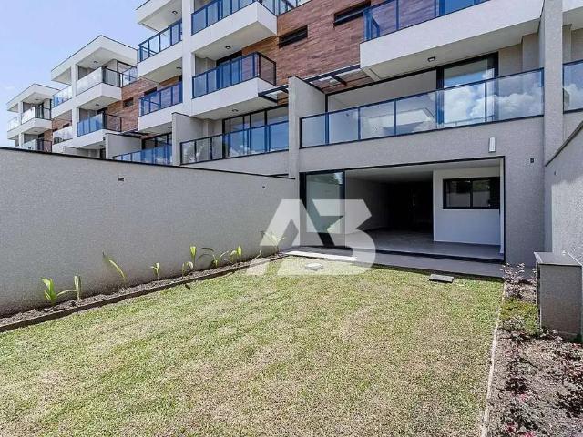 Casa / Sobrado em Condomínio para Venda em Curitiba/PR Santo Inácio 3 Quartos