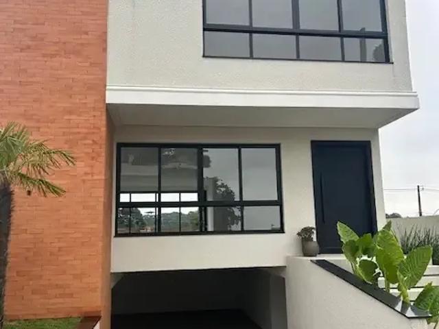 Casa / Sobrado em Condomínio para Venda em Curitiba/PR Santa Cândida 4 Quartos