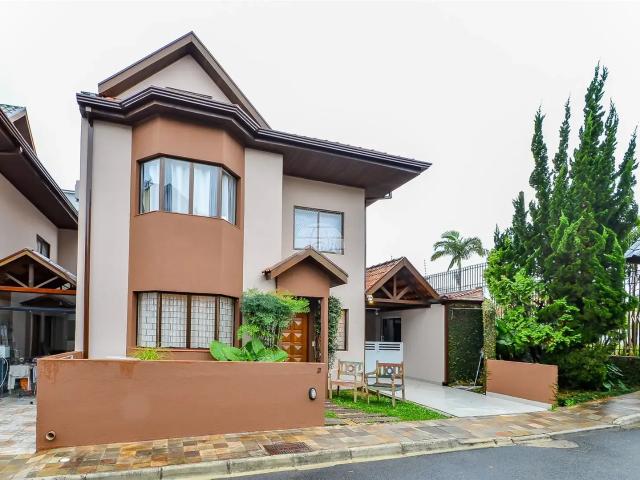 Casa / Sobrado em Condomínio para Venda em Curitiba/PR Santa Cândida 2 Quartos