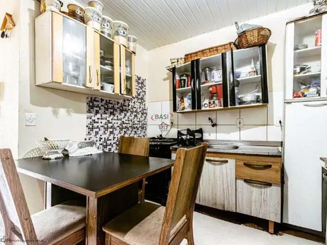Casa / Sobrado em Condomínio para Venda em Curitiba/PR Santa Cândida 2 Quartos