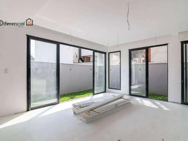 Casa / Sobrado em Condomínio para Venda em Curitiba/PR Santa Cândida 3 Quartos