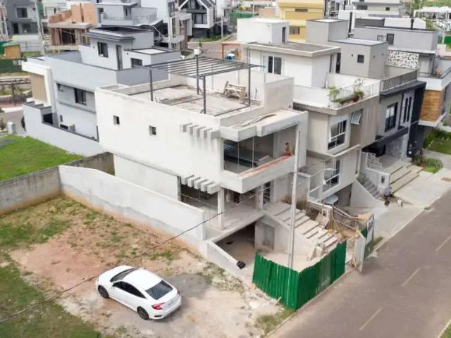 Casa / Sobrado em Condomínio para Venda em Curitiba/PR Santa Cândida 3 Quartos