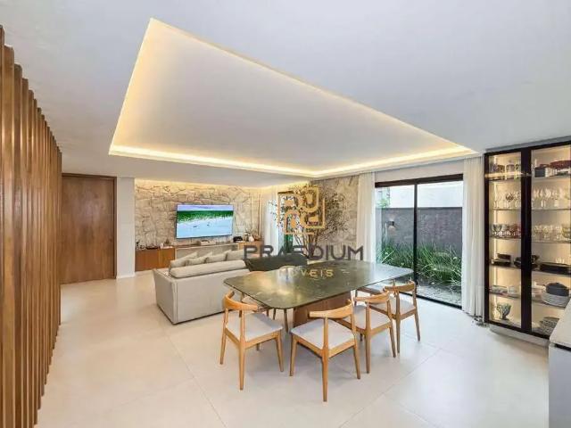 Casa / Sobrado em Condomínio para Venda em Curitiba/PR Santa Cândida 3 Quartos