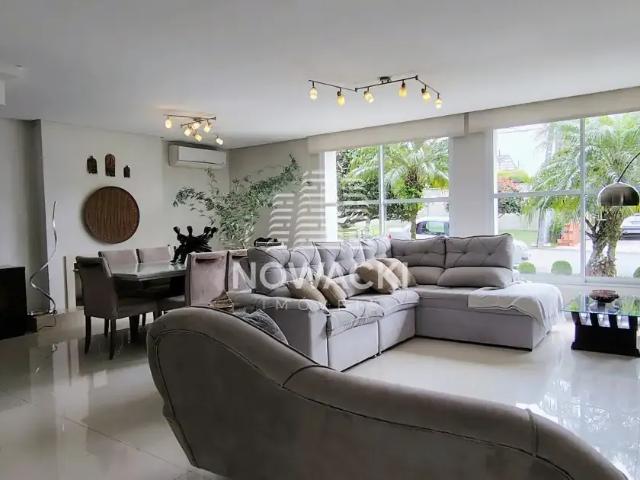 Casa / Sobrado em Condomínio para Venda em Curitiba/PR Santa Felicidade 4 Quartos