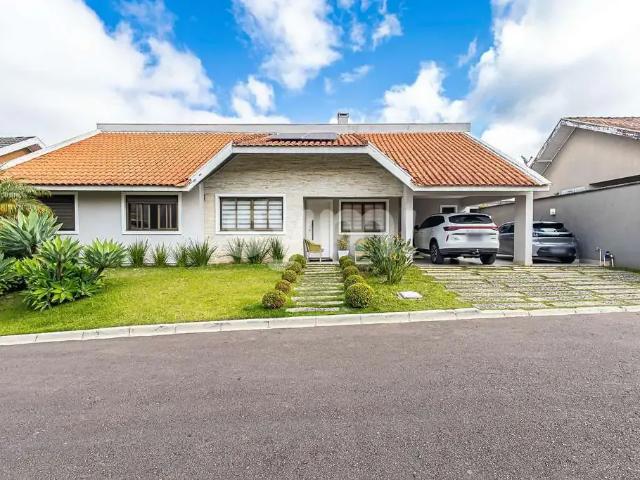 Casa / Sobrado em Condomínio para Venda em Curitiba/PR Santa Felicidade 4 Quartos