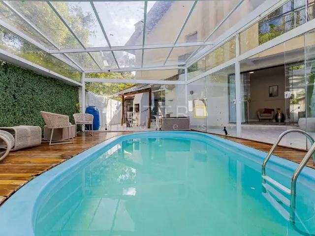 Casa / Sobrado em Condomínio para Venda em Curitiba/PR Santa Felicidade 4 Quartos