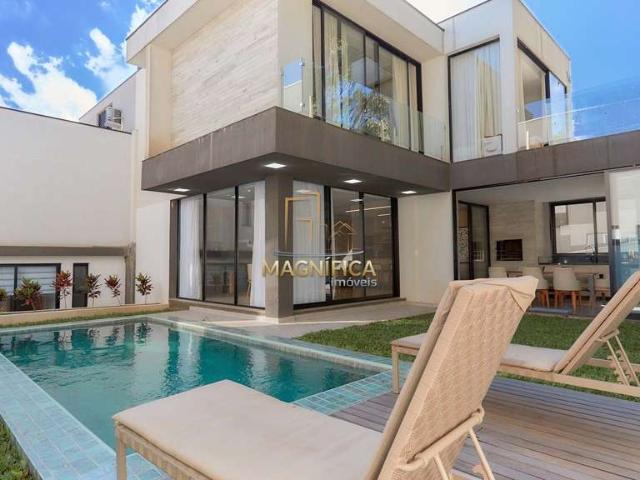 Casa / Sobrado em Condomínio para Venda em Curitiba/PR Santa Felicidade 4 Quartos
