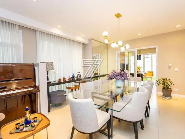 Casa / Sobrado em Condomínio para Venda em Curitiba/PR Santa Felicidade 4 Quartos