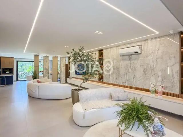 Casa / Sobrado em Condomínio para Venda em Curitiba/PR Santa Felicidade 4 Quartos