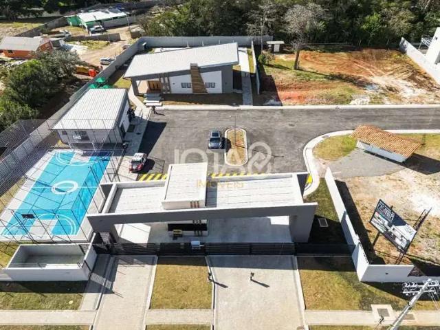 Casa / Sobrado em Condomínio para Venda em Curitiba/PR Santa Felicidade
