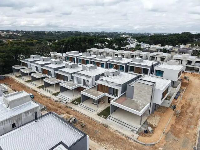 Casa / Sobrado em Condomínio para Venda em Curitiba/PR Santa Felicidade
