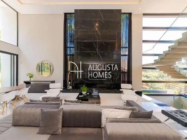 Casa / Sobrado em Condomínio para Venda em Curitiba/PR Santa Felicidade 3 Quartos