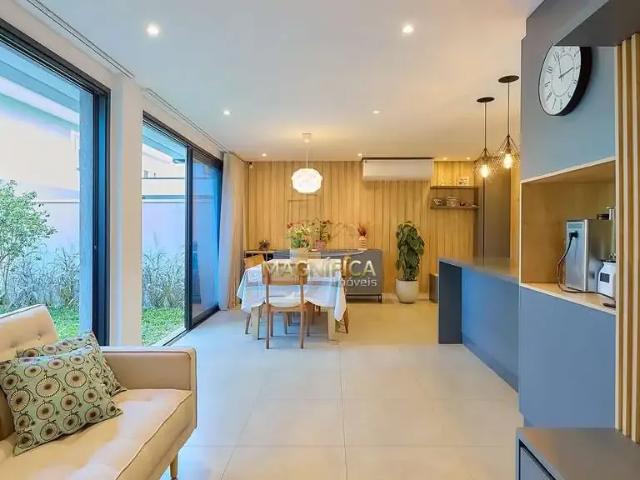 Casa / Sobrado em Condomínio para Venda em Curitiba/PR Santa Felicidade 3 Quartos